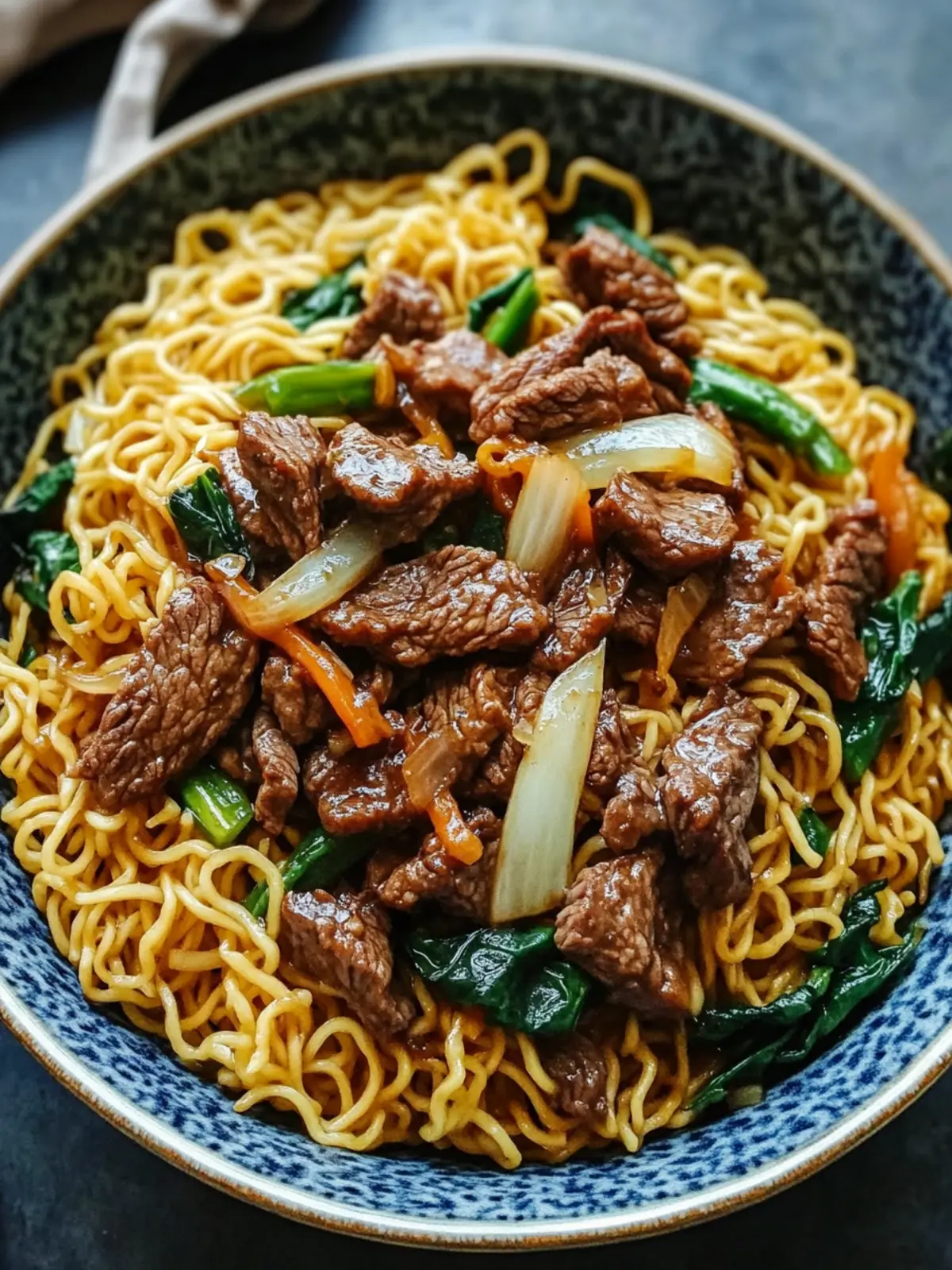 Irresistible Beef Pan-Fried Noodles for Delicious Dinners
